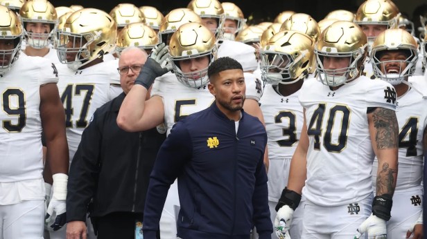 Saturday Smugness: How Lame is Notre Dame? – Daily McPlay: (mostly ...
